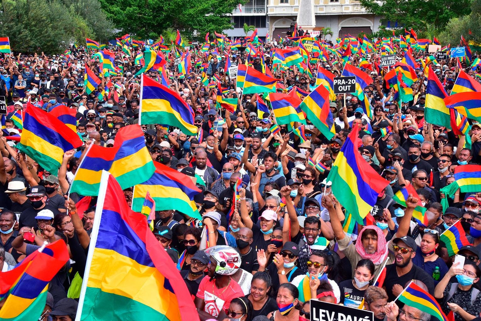 POLITICAL HISTORY OF MAURITIUS